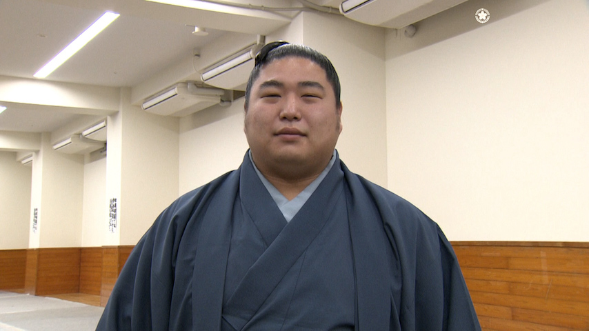Pre-Tournament Interviews - Nihon Sumo Kyokai Official Grand Sumo Home Page