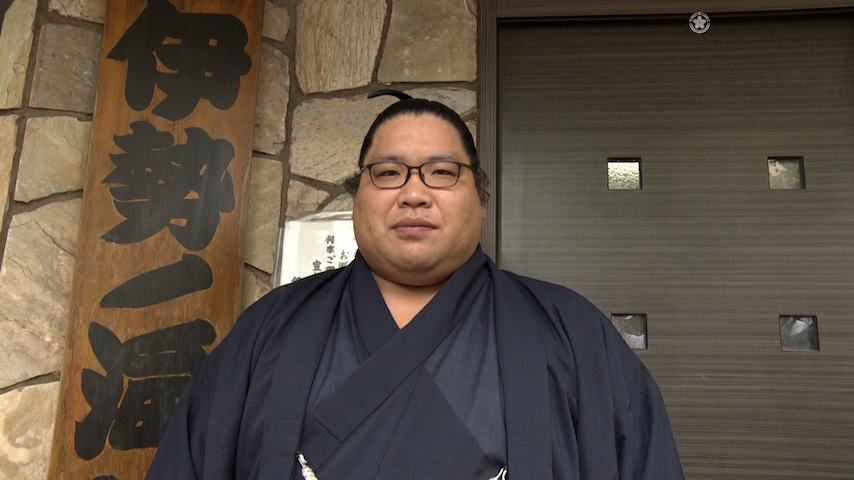 Pre-Tournament Interviews - Nihon Sumo Kyokai Official Grand Sumo Home Page